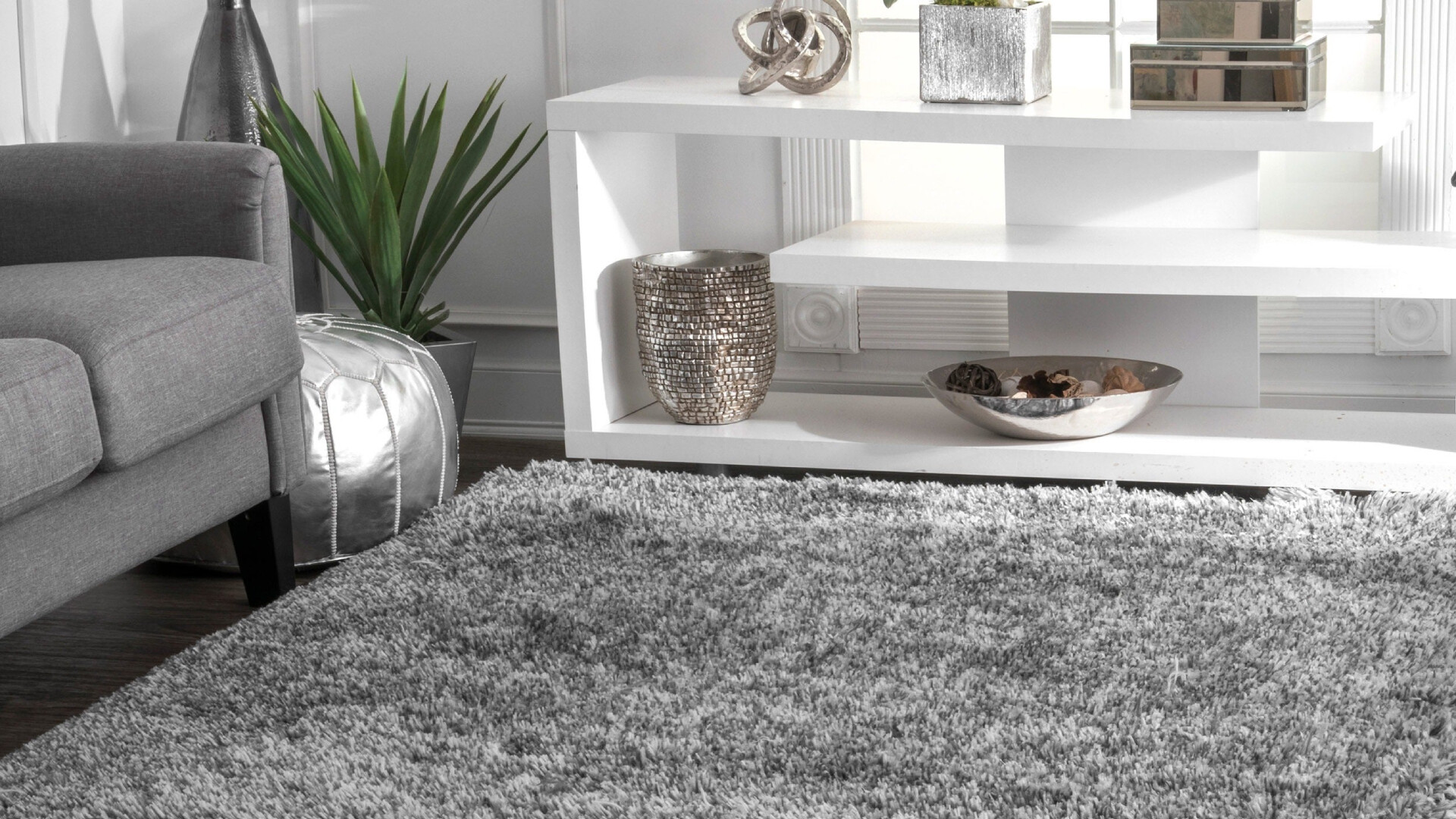 Как выбрать ковер: натуральные и искусственные материалы, преимущества ...