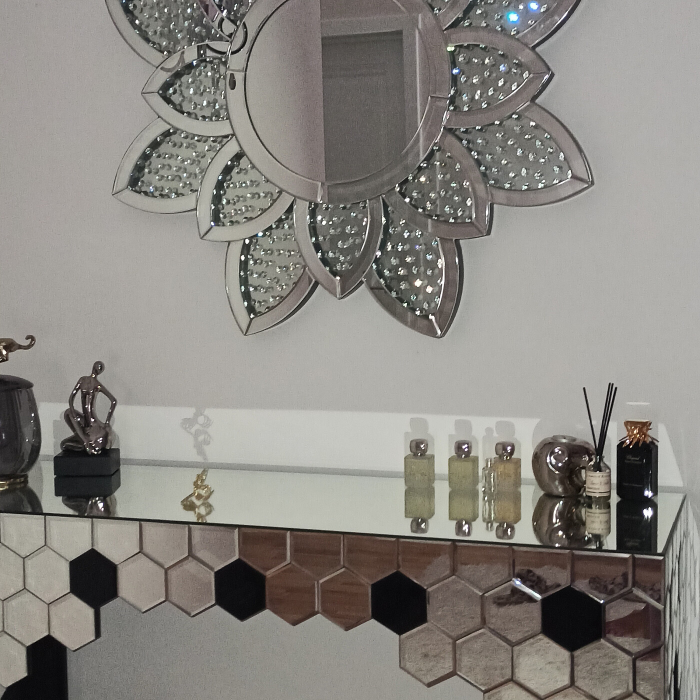 Зеркало большое венецианское в виде цветка диаметр 100 см Petalo ...